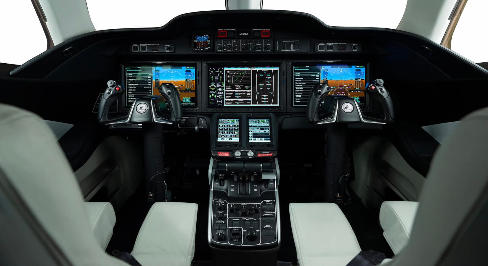 Реактивные самолеты Honda теперь могут садиться сами: HondaJet Elite II ...