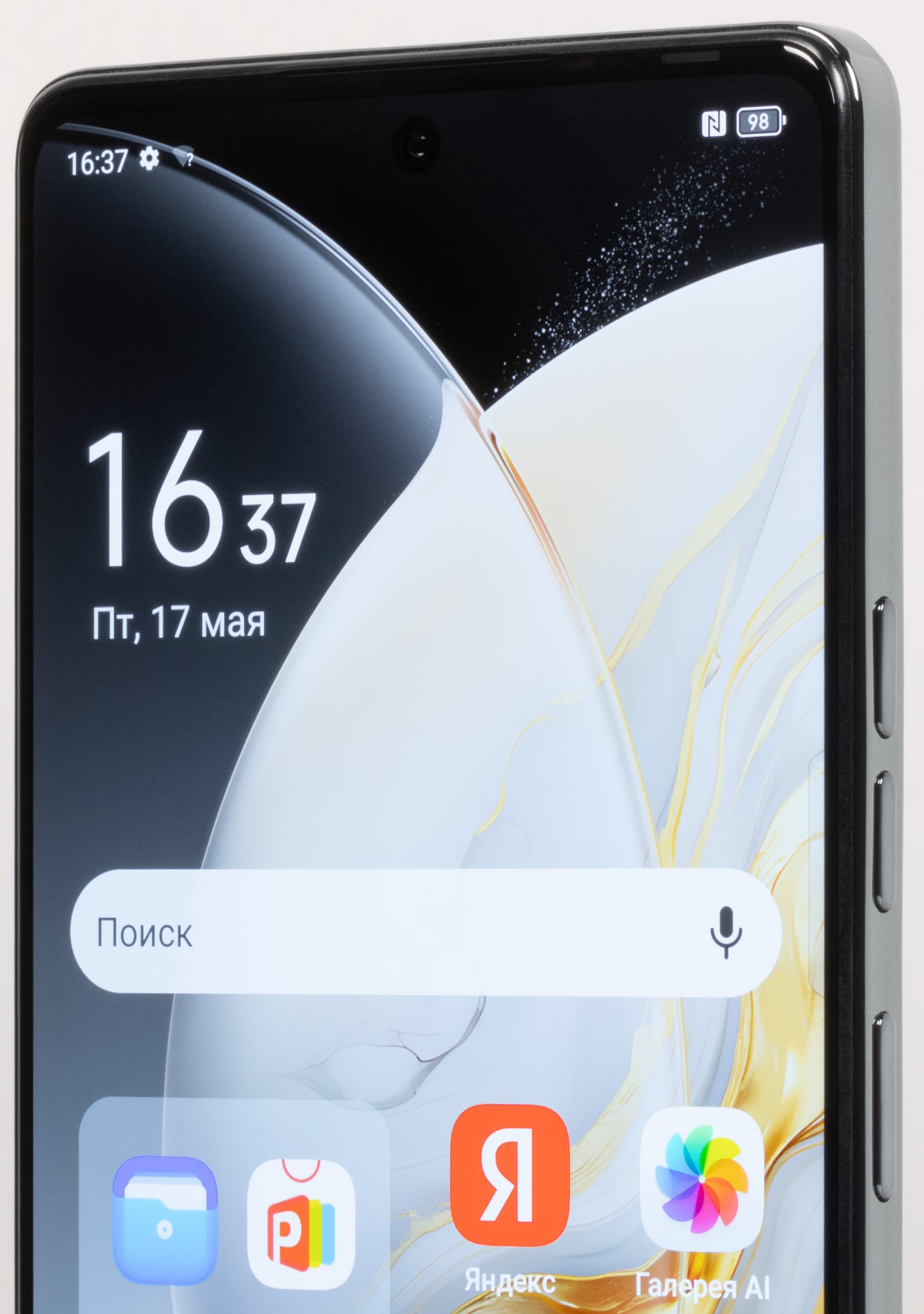 Обзор смартфона Tecno Camon 30
