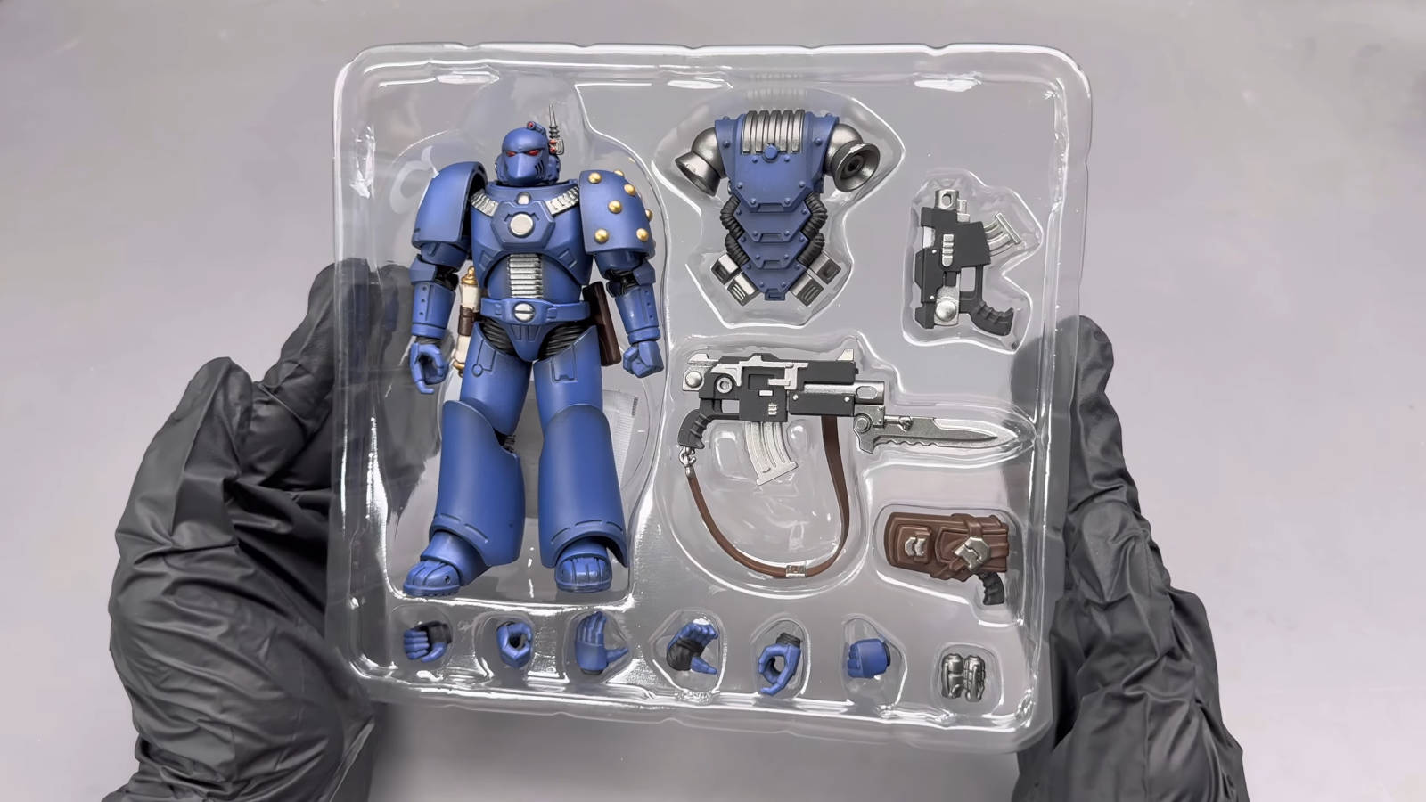 Tactical Legionary in Mk.VI Armor and Iron Circle Automaton Figures ...