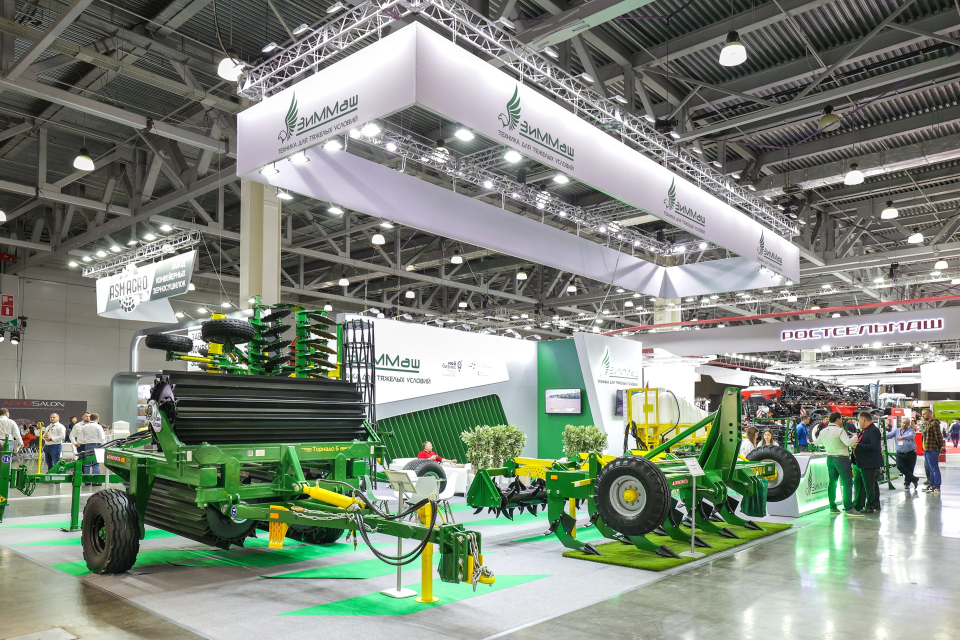 Giant disc unit at 12 meters and new plows will be presented by ZiMMash
